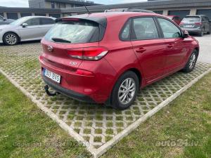 Red Hyundai i30 2017 in Tallinn, with an engine capacity of 1.40 L and mileage of 112 thousand km for 10500 €, photo 4 on AUTOMOTO.COM.LV