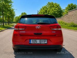 Красный Хендай i30 2018 в Таллин, объемом двигателя 1.40 л и пробегом 127 тыс. км за 11500 €, фото 4 на AUTOMOTO.COM.LV