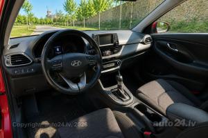 Красный Хендай i30 2018 в Таллин, объемом двигателя 1.40 л и пробегом 127 тыс. км за 11500 €, фото 7 на AUTOMOTO.COM.LV