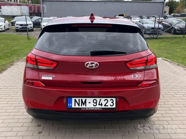 Sarkans Hyundai i30 2018 Limbaži, ar dzinēja tilpumu 1.60 L un nobraukumu 96 tūkst. km par 10550 €, foto 5 vietnē AUTOMOTO.COM.LV