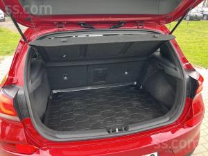 Sarkans Hyundai i30 2018 Limbaži, ar dzinēja tilpumu 1.60 L un nobraukumu 96 tūkst. km par 10550 €, foto 8 vietnē AUTOMOTO.COM.LV