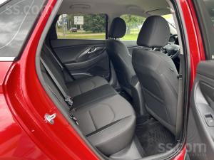 Sarkans Hyundai i30 2018 Limbaži, ar dzinēja tilpumu 1.60 L un nobraukumu 96 tūkst. km par 10550 €, foto 12 vietnē AUTOMOTO.COM.LV