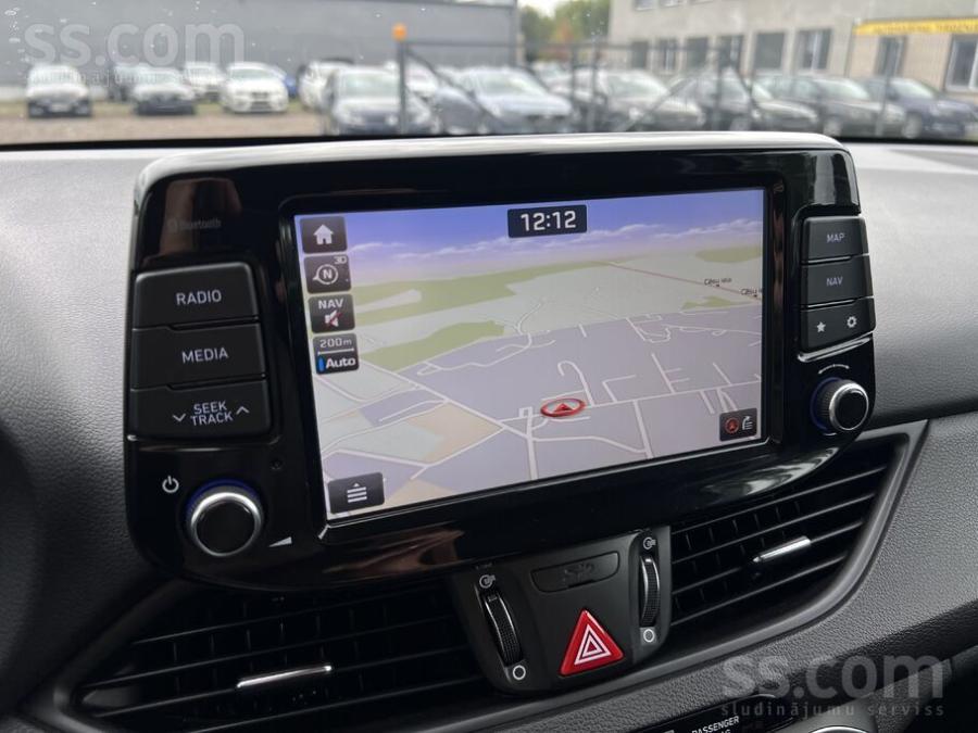 Sarkans Hyundai i30 2018 Limbaži, ar dzinēja tilpumu 1.60 L un nobraukumu 96 tūkst. km par 10550 €, foto 15 vietnē AUTOMOTO.COM.LV