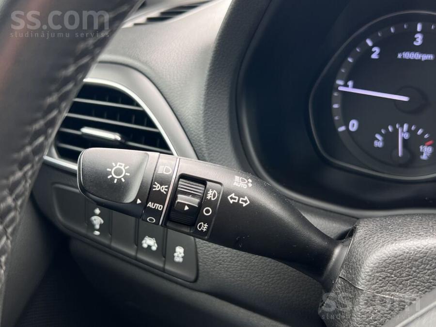 Sarkans Hyundai i30 2018 Limbaži, ar dzinēja tilpumu 1.60 L un nobraukumu 96 tūkst. km par 10550 €, foto 23 vietnē AUTOMOTO.COM.LV
