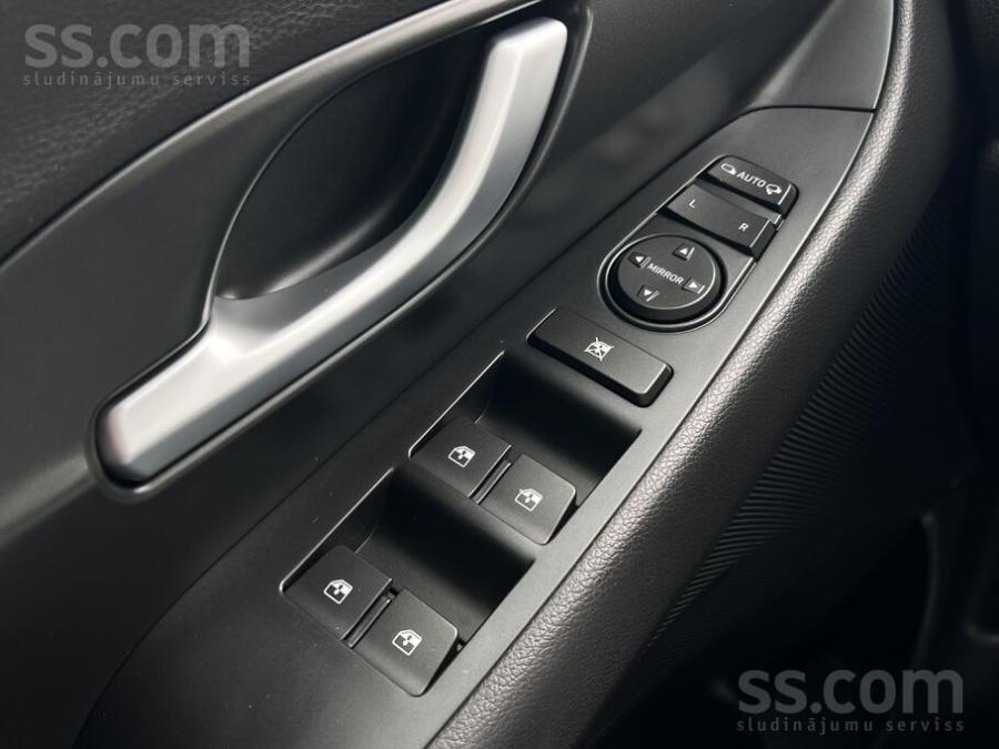 Sarkans Hyundai i30 2018 Limbaži, ar dzinēja tilpumu 1.60 L un nobraukumu 96 tūkst. km par 10550 €, foto 26 vietnē AUTOMOTO.COM.LV