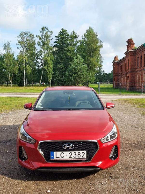 Sarkans Hyundai i30 2018 Liepāja, ar dzinēja tilpumu 1.40 L un nobraukumu 123 tūkst. km par 6500 €, foto 1 vietnē AUTOMOTO.COM.LV