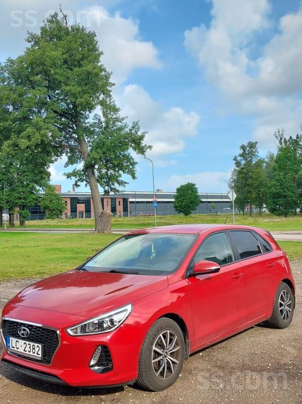 Sarkans Hyundai i30 2018 Liepāja, ar dzinēja tilpumu 1.40 L un nobraukumu 123 tūkst. km par 6500 €, foto 2 vietnē AUTOMOTO.COM.LV
