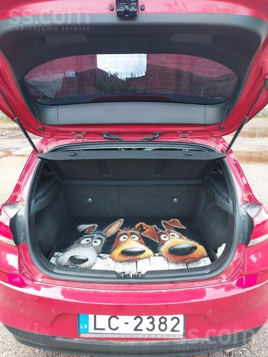 Sarkans Hyundai i30 2018 Liepāja, ar dzinēja tilpumu 1.40 L un nobraukumu 123 tūkst. km par 6500 €, foto 6 vietnē AUTOMOTO.COM.LV