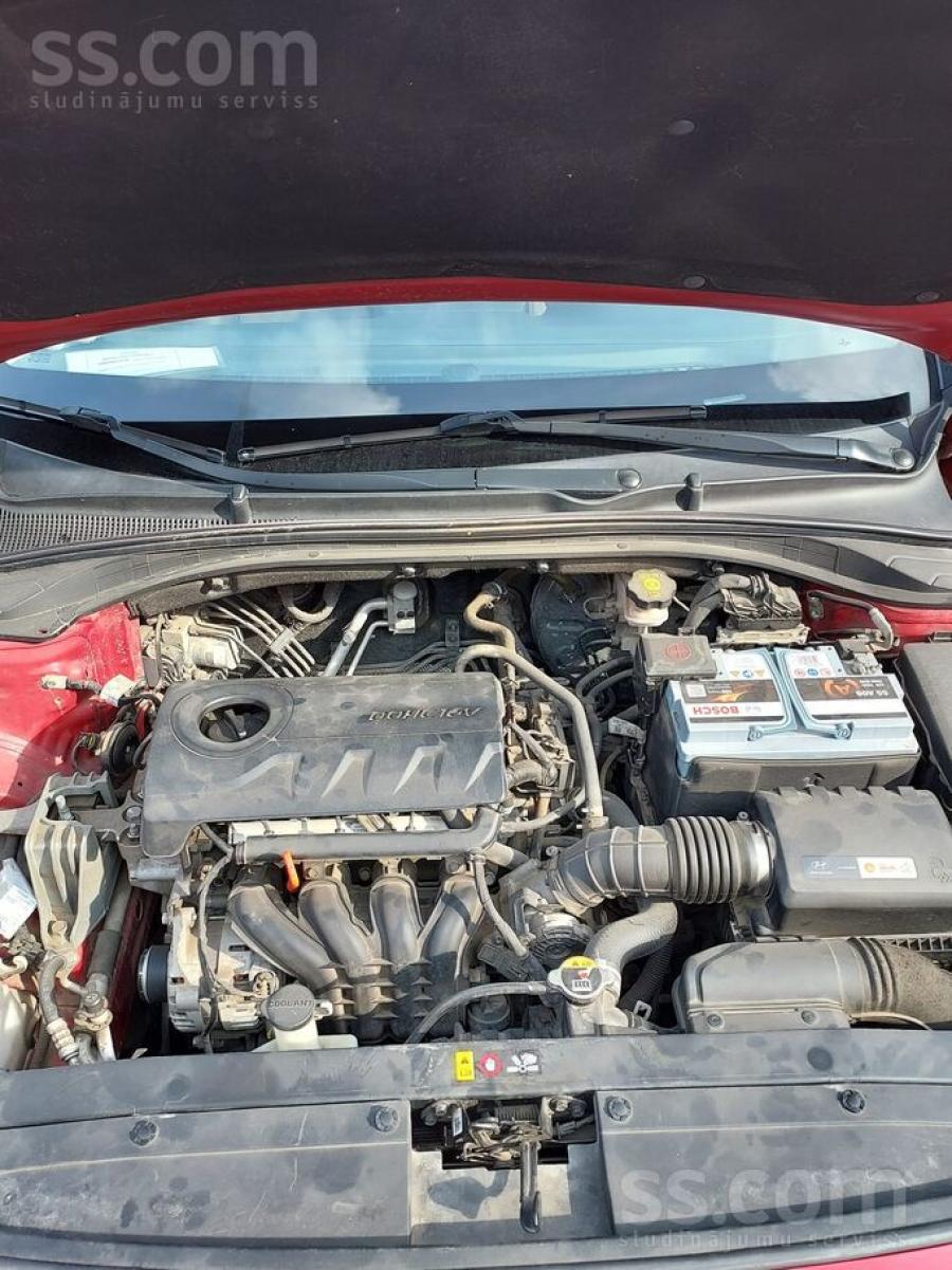 Sarkans Hyundai i30 2018 Liepāja, ar dzinēja tilpumu 1.40 L un nobraukumu 123 tūkst. km par 6500 €, foto 10 vietnē AUTOMOTO.COM.LV