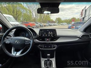 Красный Хендай i30 2019 в Рига, объемом двигателя 1.40 л и пробегом 65 тыс. км за 11399 €, фото 10 на AUTOMOTO.COM.LV