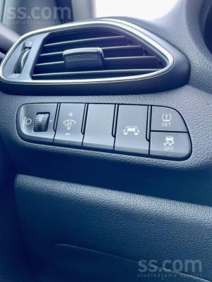 Красный Хендай i30 2019 в Рига, объемом двигателя 1.40 л и пробегом 65 тыс. км за 11399 €, фото 12 на AUTOMOTO.COM.LV