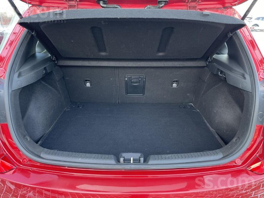 Красный Хендай i30 2019 в Рига, объемом двигателя 1.40 л и пробегом 65 тыс. км за 11399 €, фото 14 на AUTOMOTO.COM.LV