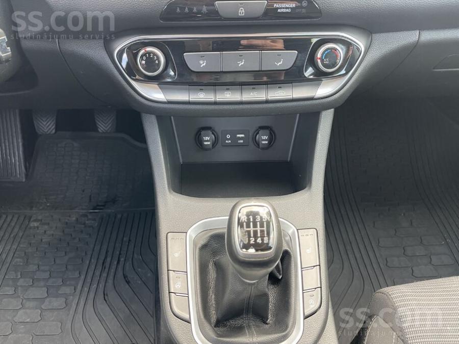 Sarkans Hyundai i30 2019 Rīga, ar dzinēja tilpumu 1.40 L un nobraukumu 144 tūkst. km par 7900 €, foto 10 vietnē AUTOMOTO.COM.LV