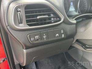 Sarkans Hyundai i30 2019 Rīga, ar dzinēja tilpumu 1.40 L un nobraukumu 144 tūkst. km par 7900 €, foto 14 vietnē AUTOMOTO.COM.LV