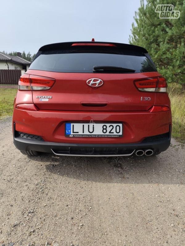 Sarkans Hyundai i30 2020 Viļņa, ar dzinēja tilpumu 1.40 L un nobraukumu 84 tūkst. km par 16500 €, foto 4 vietnē AUTOMOTO.COM.LV