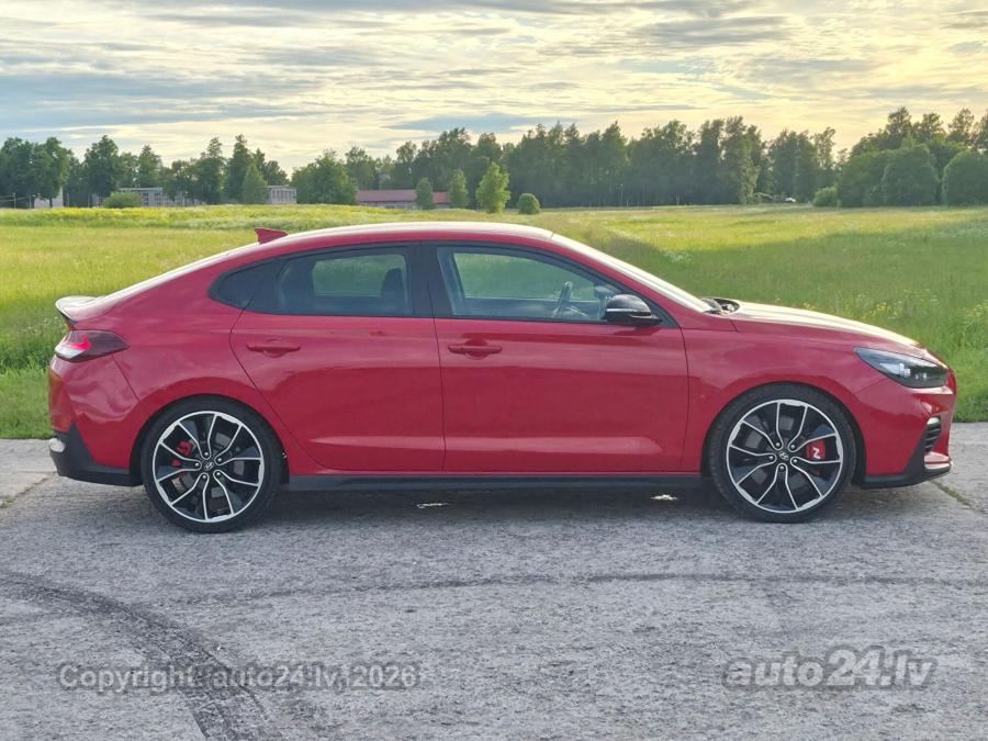 Sarkans Hyundai i30 2020 Rakvere, ar dzinēja tilpumu 2.00 L un nobraukumu 76 tūkst. km par 19900 €, foto 8 vietnē AUTOMOTO.COM.LV