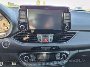 Sarkans Hyundai i30 2020 Rakvere, ar dzinēja tilpumu 2.00 L un nobraukumu 76 tūkst. km par 19900 €, foto 21 vietnē AUTOMOTO.COM.LV