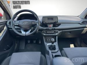 Sarkans Hyundai i30 2022 Rīga, ar dzinēja tilpumu 1.50 L un nobraukumu 80 tūkst. km par 11990 €, foto 15 vietnē AUTOMOTO.COM.LV