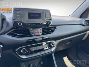 Sarkans Hyundai i30 2022 Rīga, ar dzinēja tilpumu 1.50 L un nobraukumu 80 tūkst. km par 11990 €, foto 16 vietnē AUTOMOTO.COM.LV
