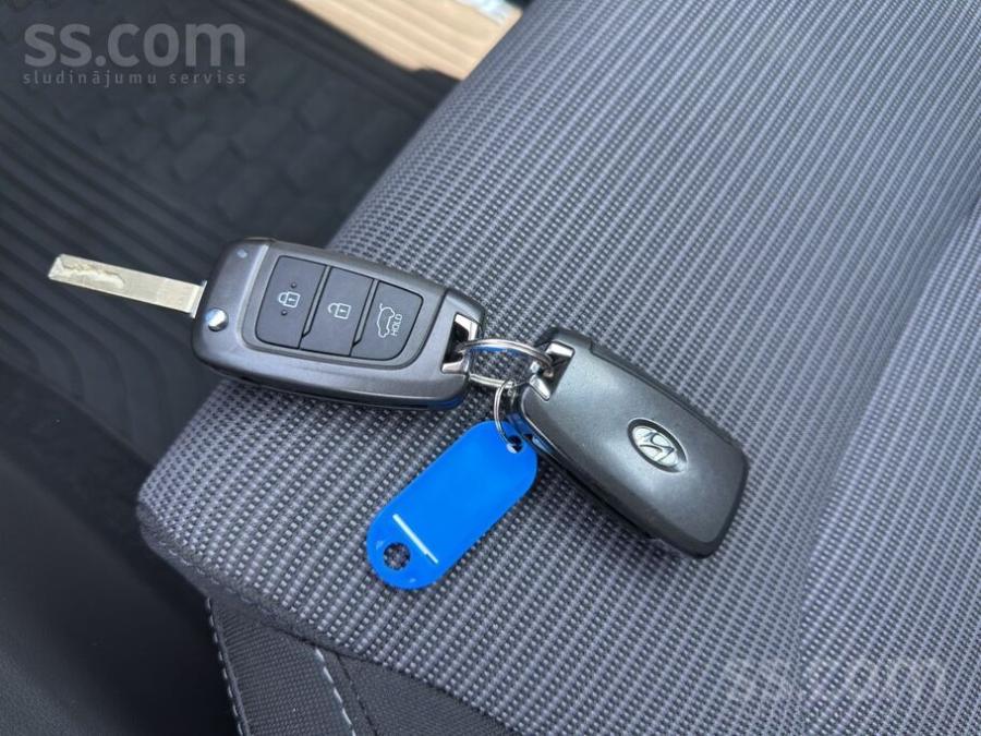 Sarkans Hyundai i30 2022 Rīga, ar dzinēja tilpumu 1.50 L un nobraukumu 80 tūkst. km par 11990 €, foto 21 vietnē AUTOMOTO.COM.LV