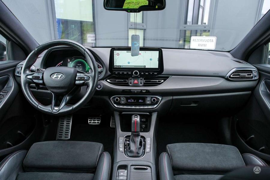 Красный Хендай i30 2022 в Каунас, объемом двигателя 1.48 л и пробегом 53 тыс. км за 16450 €, фото 17 на AUTOMOTO.COM.LV