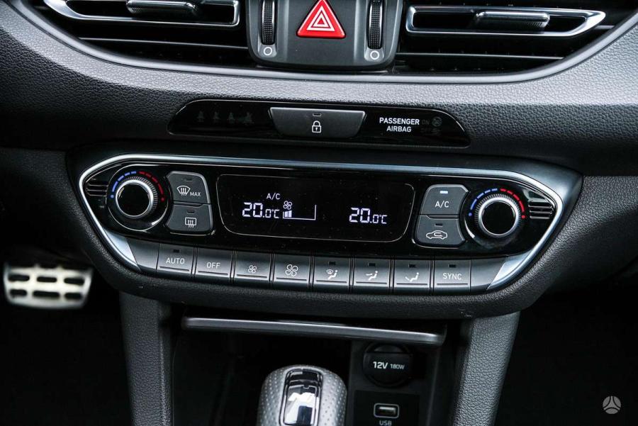 Красный Хендай i30 2022 в Каунас, объемом двигателя 1.48 л и пробегом 53 тыс. км за 16450 €, фото 23 на AUTOMOTO.COM.LV
