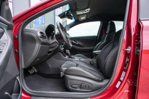 Красный Хендай i30 2022 в Каунас, объемом двигателя 1.48 л и пробегом 53 тыс. км за 16450 €, фото 25 на AUTOMOTO.COM.LV