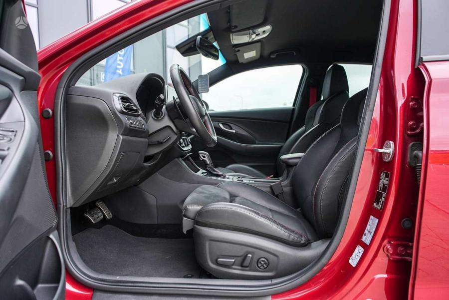 Красный Хендай i30 2022 в Каунас, объемом двигателя 1.48 л и пробегом 53 тыс. км за 16450 €, фото 25 на AUTOMOTO.COM.LV