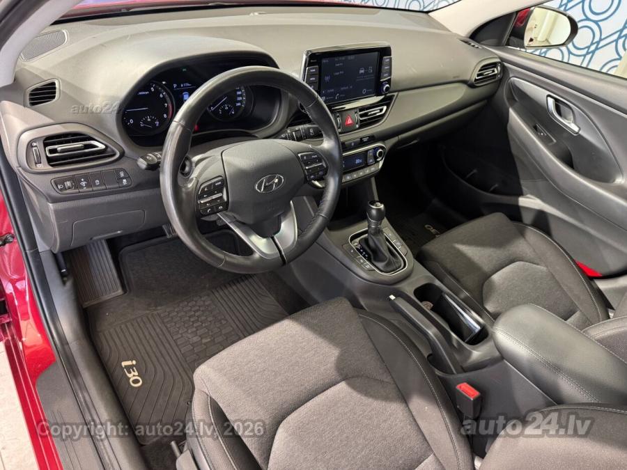 Красный Хендай i30 2023 в Таллин, объемом двигателя 1.00 л и пробегом 44 тыс. км за 15900 €, фото 9 на AUTOMOTO.COM.LV