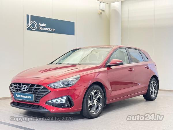 Красный Хендай i30 2023 в Таллин, объемом двигателя 1.00 л и пробегом 70 тыс. км за 15900 €, фото 1 на AUTOMOTO.COM.LV