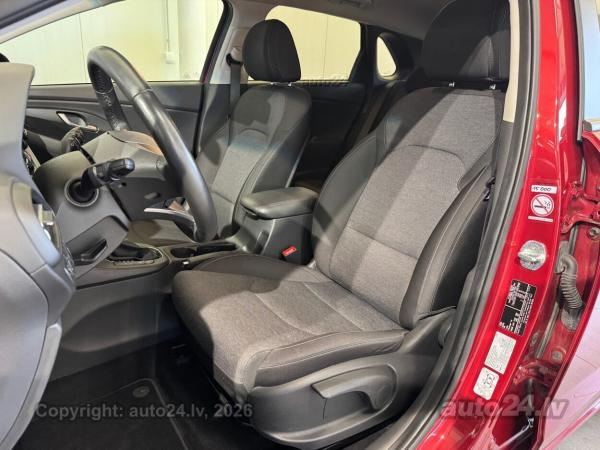 Красный Хендай i30 2023 в Таллин, объемом двигателя 1.00 л и пробегом 70 тыс. км за 15900 €, фото 7 на AUTOMOTO.COM.LV