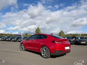 Sarkans Hyundai i30 2020 Viļņa, ar dzinēja tilpumu 1.35 L un nobraukumu 38 tūkst. km par 14500 €, foto 11 vietnē AUTOMOTO.COM.LV