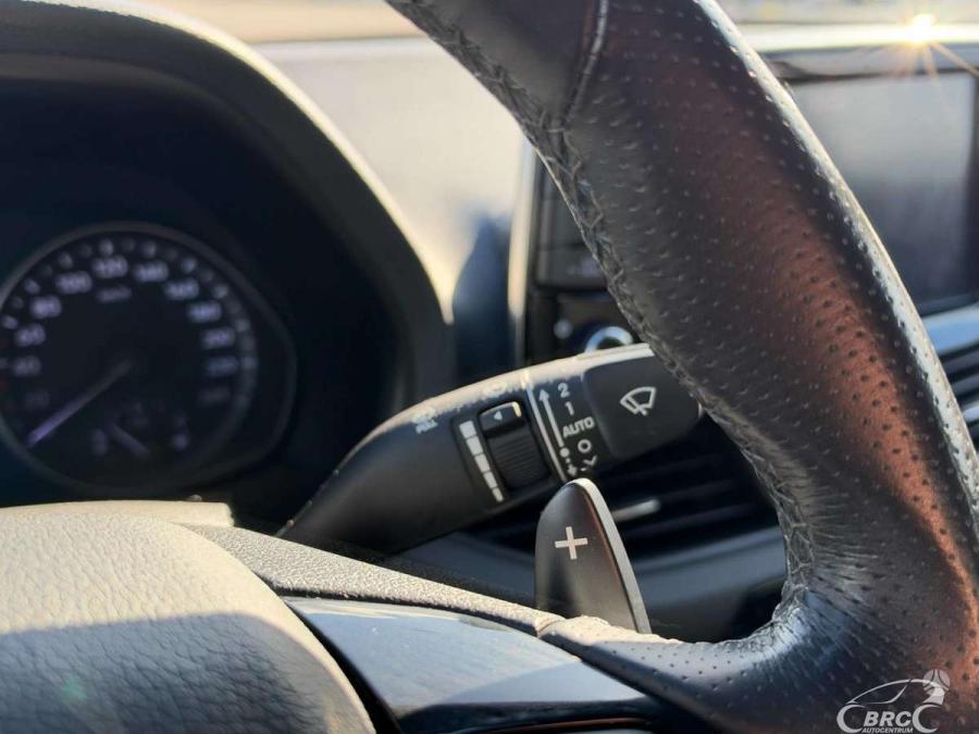 Sarkans Hyundai i30 2020 Viļņa, ar dzinēja tilpumu 1.35 L un nobraukumu 38 tūkst. km par 14500 €, foto 24 vietnē AUTOMOTO.COM.LV