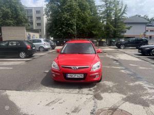 Красный Хендай i30 2009 в Мариямполе, объемом двигателя 1.59 л и пробегом 279 тыс. км за 2200 €, фото 5 на AUTOMOTO.COM.LV
