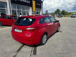 Красный Хендай i30 2014 в Нарва, объемом двигателя 1.60 л и пробегом 124 тыс. км за 6290 €, фото 6 на AUTOMOTO.COM.LV