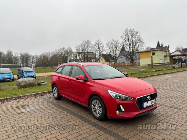 Sarkans Hyundai i30 2018 Tartu, ar dzinēja tilpumu 1.60 L un nobraukumu 366 tūkst. km par 5799 €, foto 2 vietnē AUTOMOTO.COM.LV