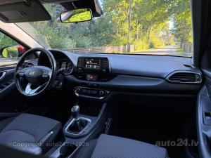 Sarkans Hyundai i30 2018 Tallina, ar dzinēja tilpumu 1.60 L un nobraukumu 220 tūkst. km par 6490 €, foto 19 vietnē AUTOMOTO.COM.LV