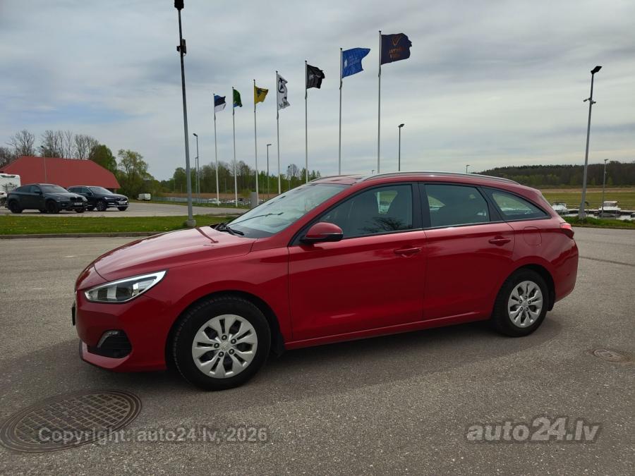 Красный Хендай i30 2020 в Таллин, объемом двигателя 1.40 л и пробегом 74 тыс. км за 12700 €, фото 5 на AUTOMOTO.COM.LV