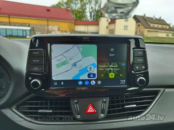 Sarkans Hyundai i30 2020 Tallina, ar dzinēja tilpumu 1.40 L un nobraukumu 74 tūkst. km par 12700 €, foto 7 vietnē AUTOMOTO.COM.LV