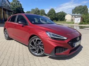 Red Hyundai i30 2020 in Riga, with an engine capacity of 1.50 L and mileage of 85 thousand km for 15500 €, photo 3 on AUTOMOTO.COM.LV