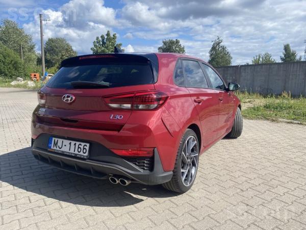 Красный Хендай i30 2020 в Рига, объемом двигателя 1.50 л и пробегом 85 тыс. км за 15500 €, фото 3 на AUTOMOTO.COM.LV