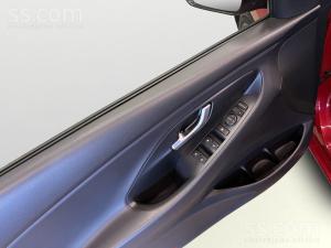 Красный Хендай i30 2020 в Рига, объемом двигателя 1.40 л и пробегом 107 тыс. км за 9990 €, фото 13 на AUTOMOTO.COM.LV
