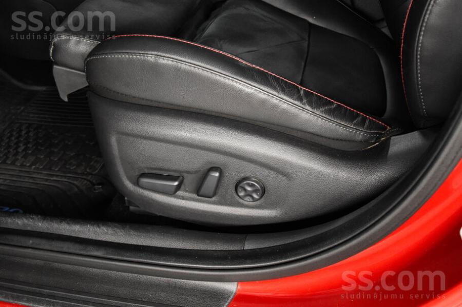 Красный Хендай i30 2020 в Рига, объемом двигателя 1.50 л и пробегом 54 тыс. км за 14990 €, фото 14 на AUTOMOTO.COM.LV