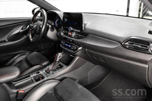 Красный Хендай i30 2020 в Рига, объемом двигателя 1.50 л и пробегом 54 тыс. км за 14990 €, фото 17 на AUTOMOTO.COM.LV