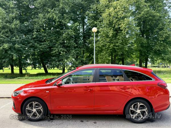 Sarkans Hyundai i30 2021 Tallina, ar dzinēja tilpumu 1.40 L un nobraukumu 83 tūkst. km par 16900 €, foto 3 vietnē AUTOMOTO.COM.LV