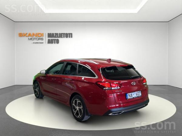 Sarkans Hyundai i30 2021 Rīga, ar dzinēja tilpumu 1.50 L un nobraukumu 77 tūkst. km par 12490 €, foto 5 vietnē AUTOMOTO.COM.LV