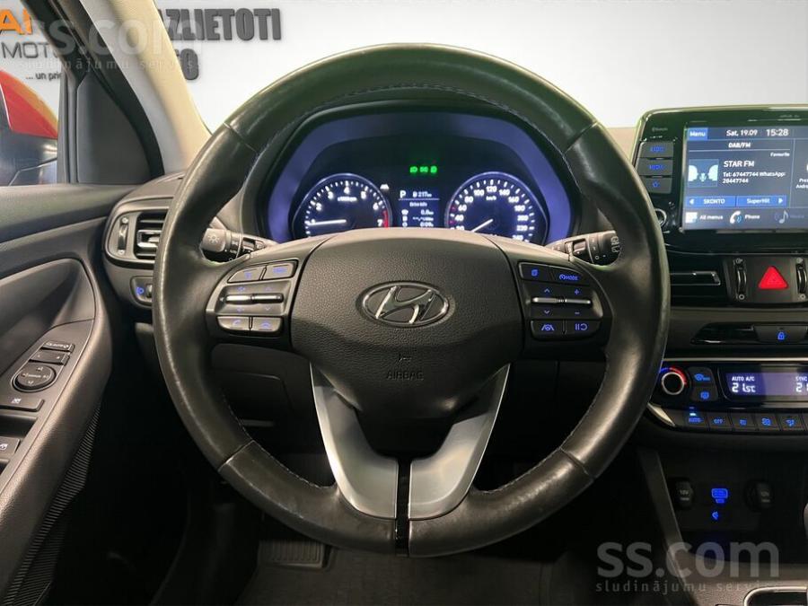 Sarkans Hyundai i30 2021 Rīga, ar dzinēja tilpumu 1.50 L un nobraukumu 77 tūkst. km par 12490 €, foto 12 vietnē AUTOMOTO.COM.LV