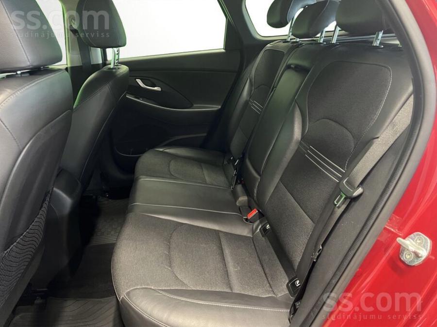 Sarkans Hyundai i30 2021 Rīga, ar dzinēja tilpumu 1.50 L un nobraukumu 77 tūkst. km par 12490 €, foto 15 vietnē AUTOMOTO.COM.LV