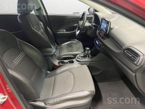 Sarkans Hyundai i30 2021 Rīga, ar dzinēja tilpumu 1.50 L un nobraukumu 77 tūkst. km par 12490 €, foto 20 vietnē AUTOMOTO.COM.LV