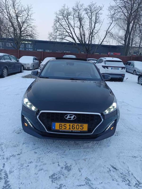 Hyundai i30 2019 in Marijampole, with an engine capacity of 1.35 L and mileage of 150 thousand km for 9499 €, photo 1 on AUTOMOTO.COM.LV